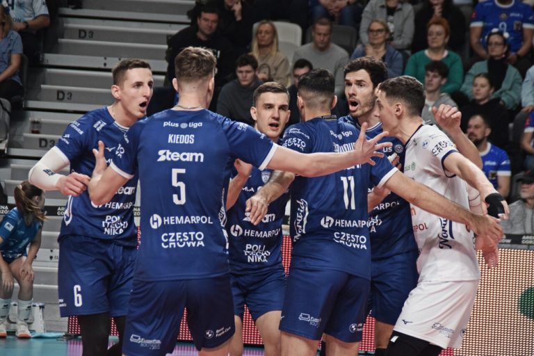 PlusLiga: Masa emocji, łez i rozgoryczenia. "Daliśmy ciała. Koniec"